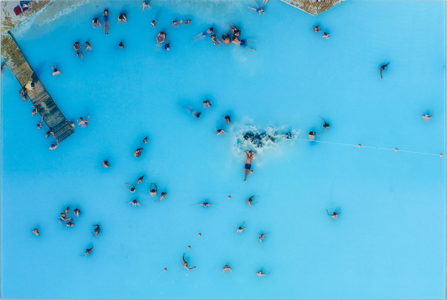 YANN ARTHUS-BERTRAND, "Blue lagoon, Island", fotografi | Barnebys