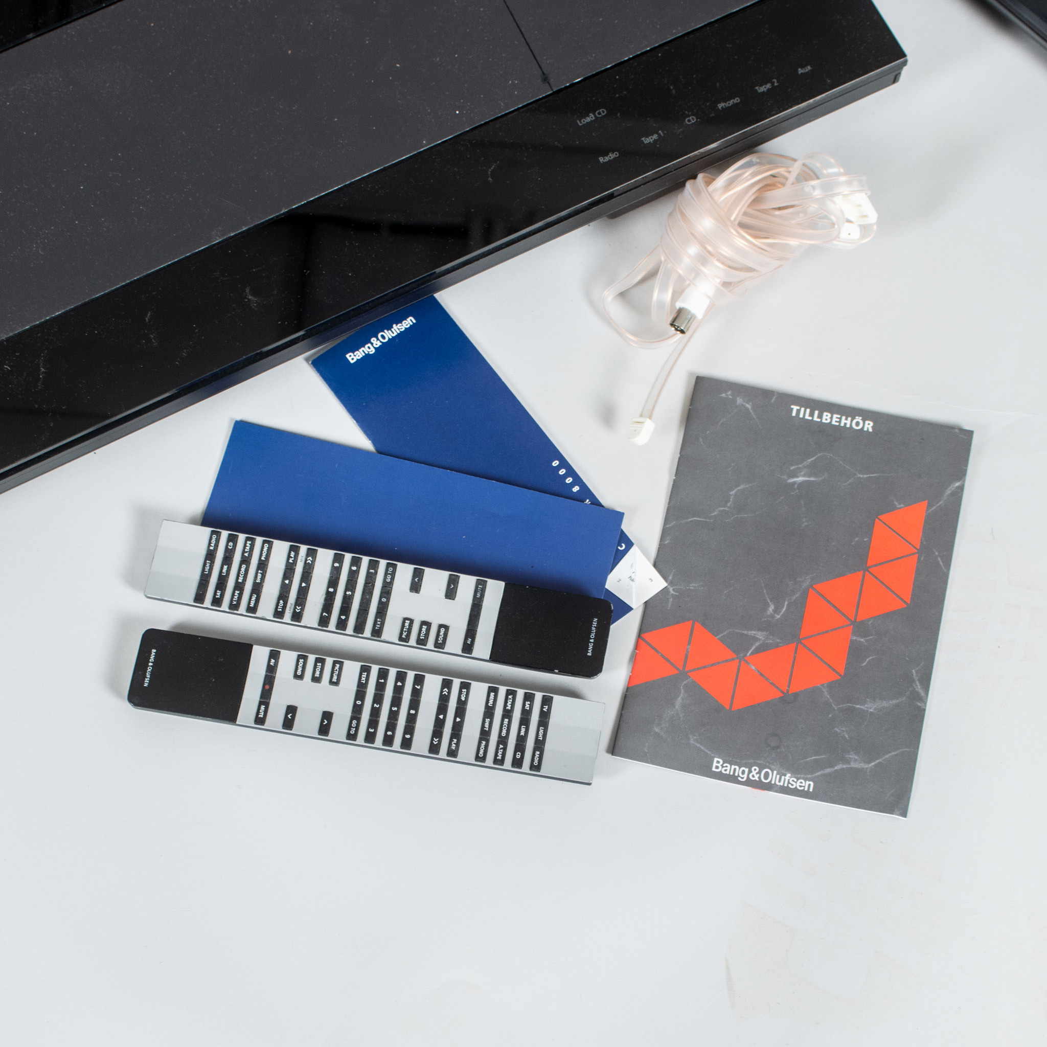 BANG & OLUFSEN, Beocenter 8000 samt Beov… | Auktion.se